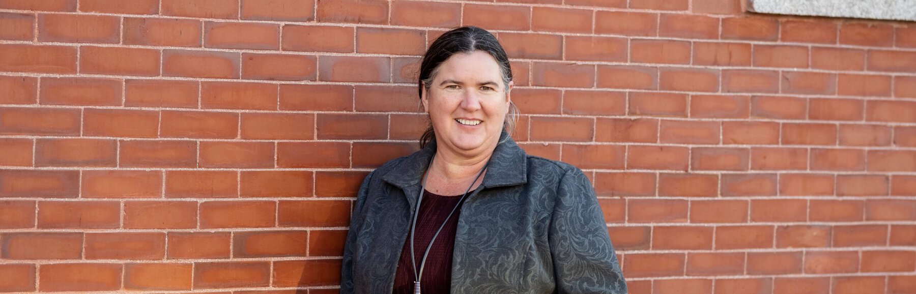 Contact, Booking and Availability - Becky McCray